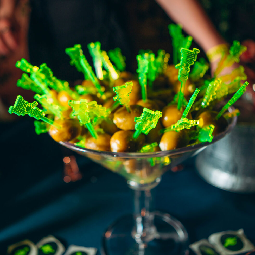 Custom Cocktail Stirrer Sticks & Personalized Swizzle Sticks